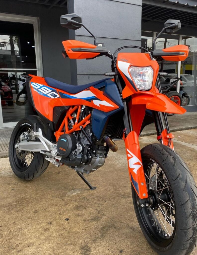 KTM 690 SMC R - 2024 - Mototrade